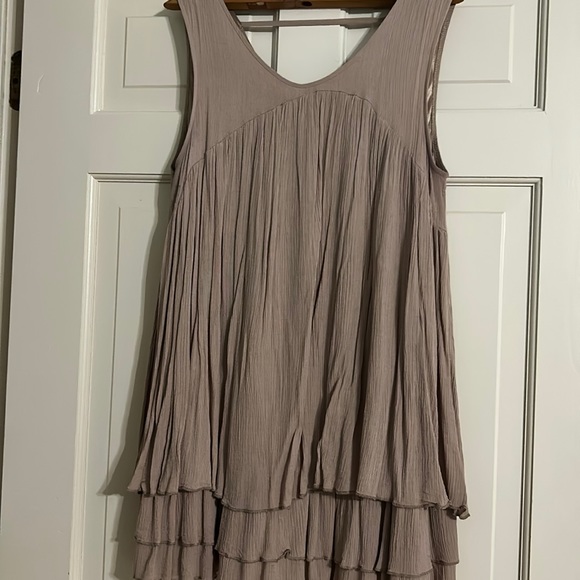 Tops | Flowy Dressy Tan Top Inside Lined | Poshmark